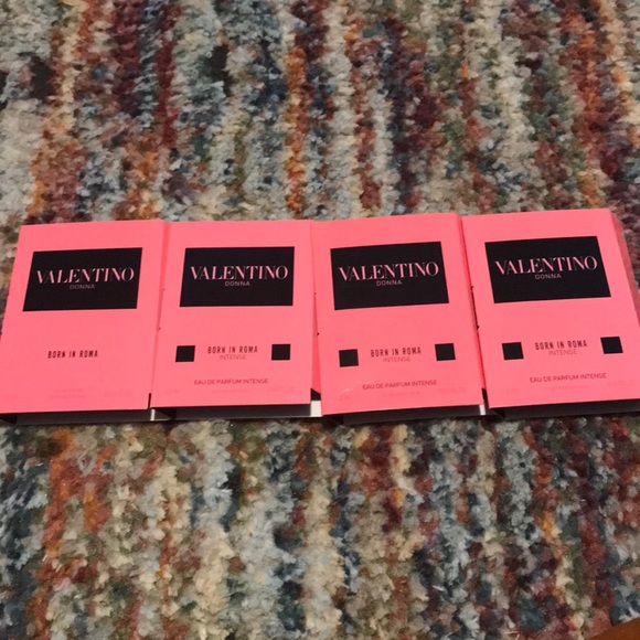 Valentino | Bath & Body | New Valentino Donna Born In Roma Samples ...